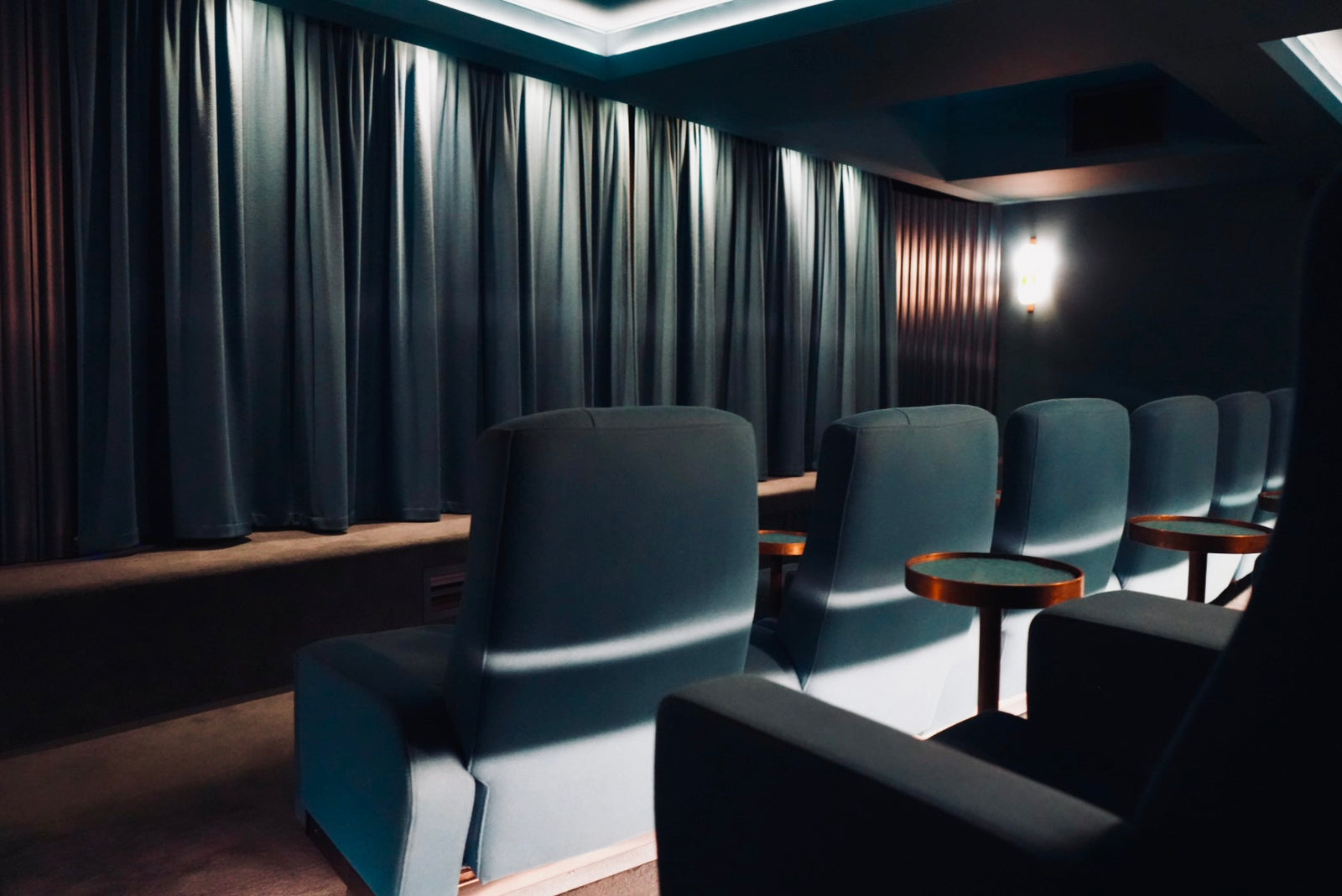 Olympic Cinema / Barnes – Olympic Studios